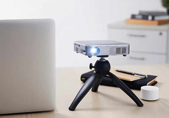 6 Reasons To Buy Canon Mini Wireless Projector MP250 | Tekkaus ...