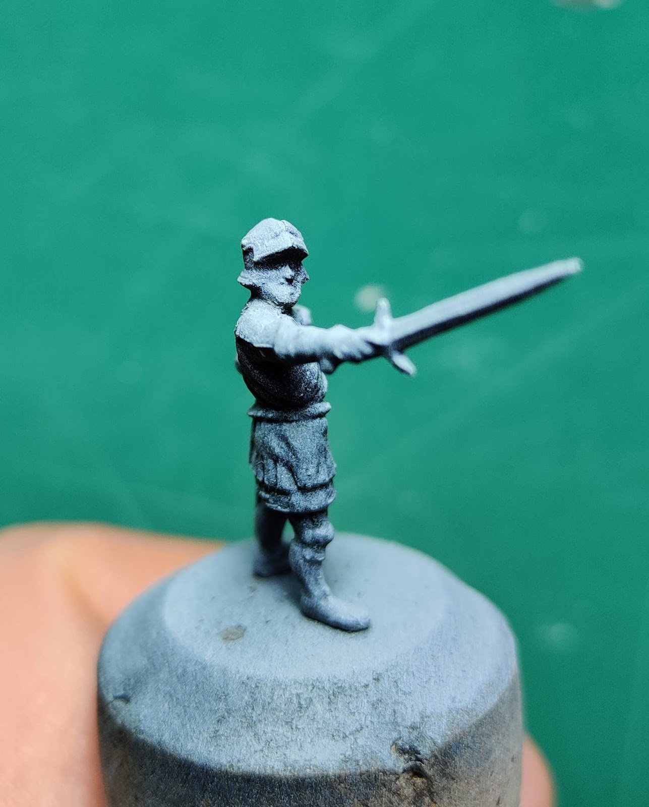 Tutorial: How to prepare soft plastic miniatures | planetFigure ...