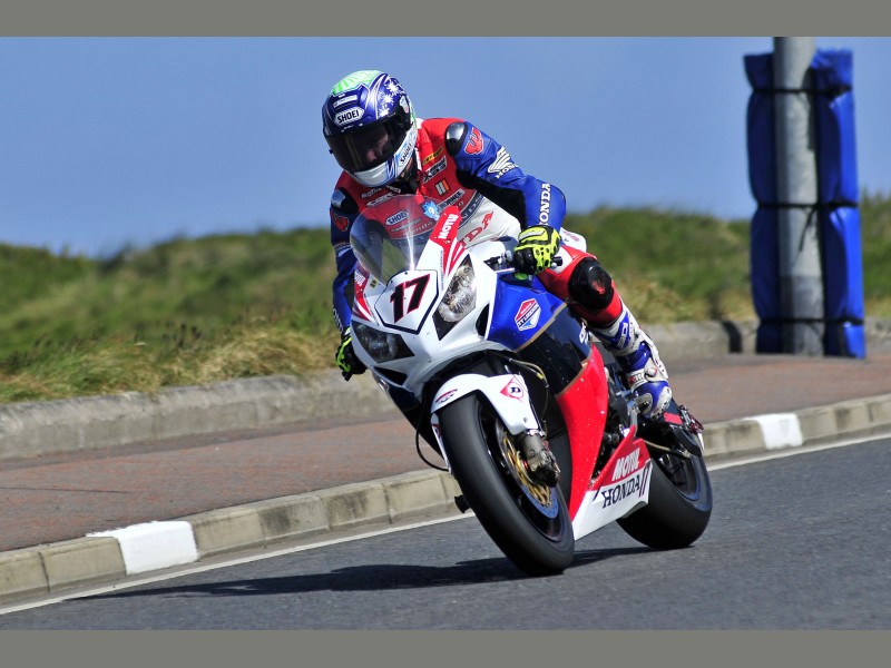 White Stuff: Heroes of the road