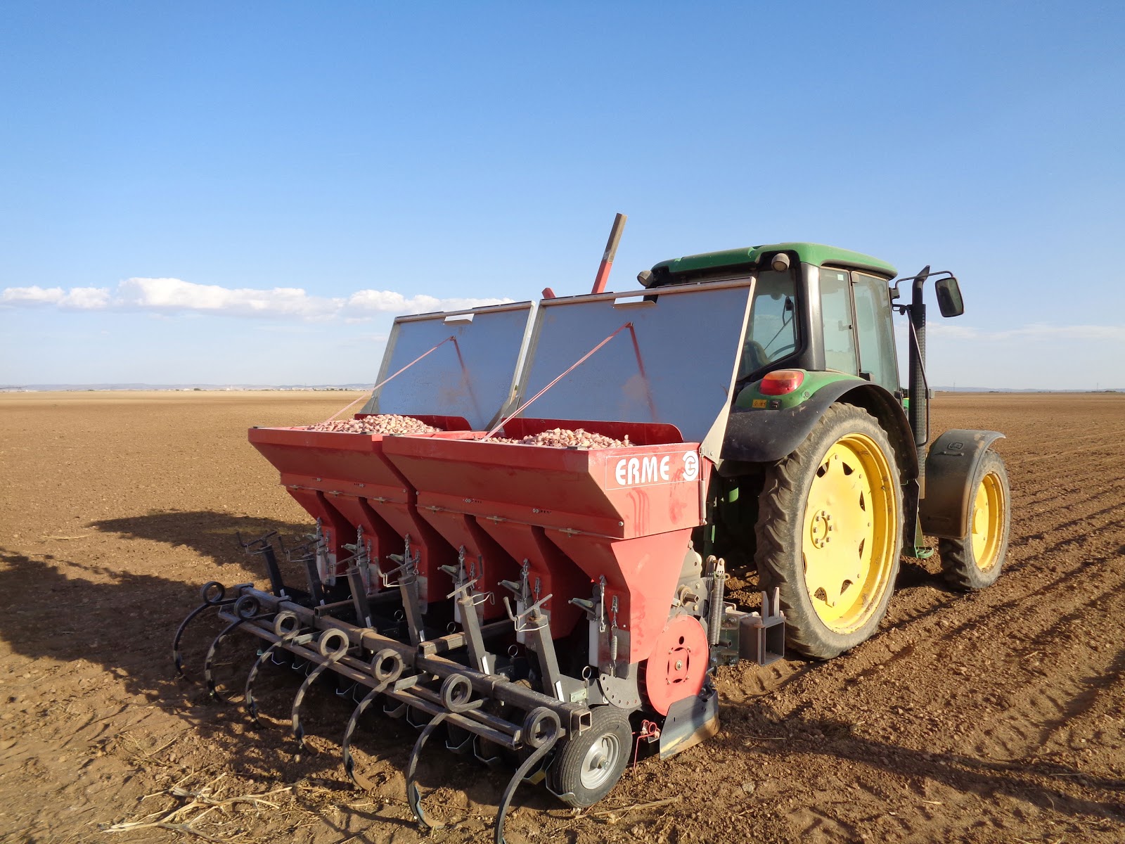 The biggest pneumatic s planter!!