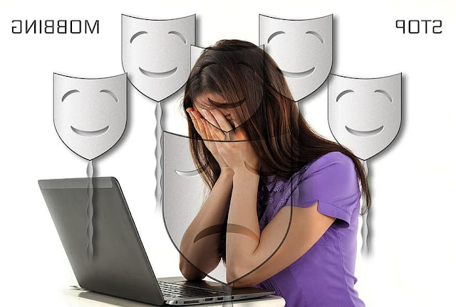 News from Kathmandu: child addicted to the Internet