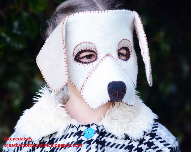 Creative Compulsive: Bouncy, Happy, Labrador Mask