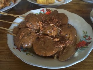 menu singkat: Sate Jengkol