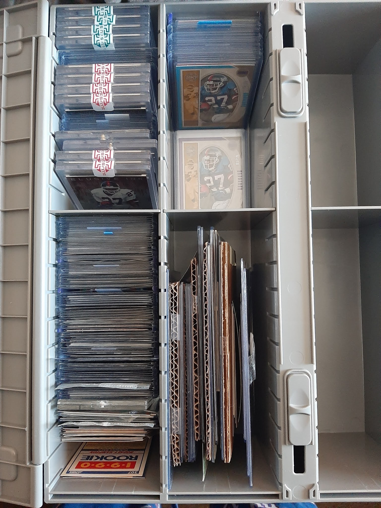 Sport Card Collectors: CARDBOARD REVIEW:3200 Ct. BCW Card Bin