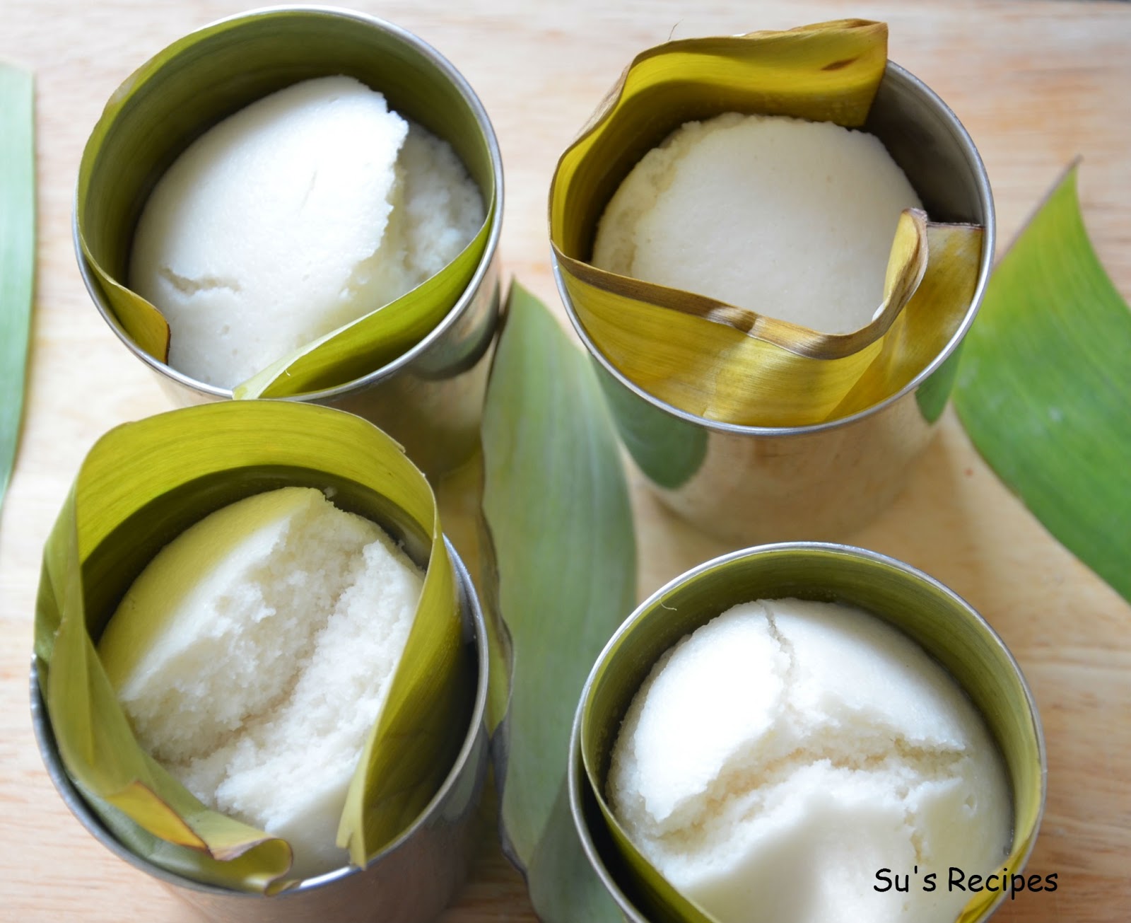 Su's Recipes: Plantain Leaves Steamed Idli