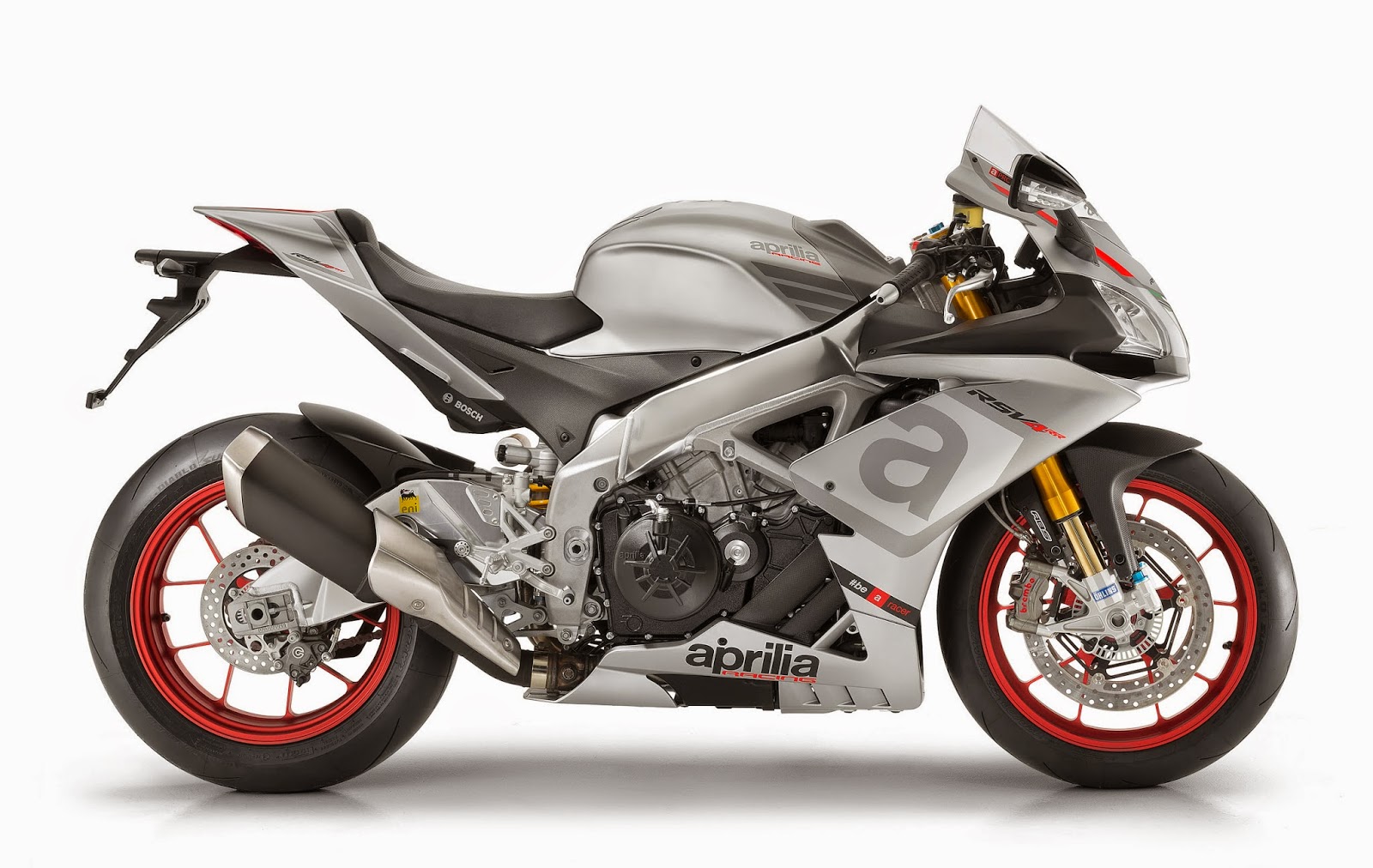 Racing Cafè: Aprilia RSV4 RR 2015