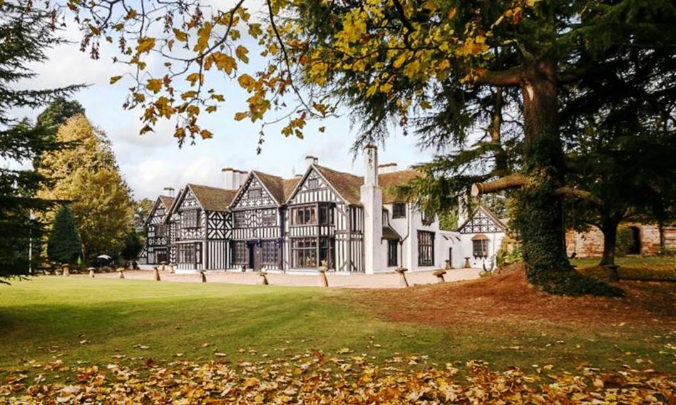 Patrick Comerford: Haselour Hall, the ‘most charming half-timbered ...