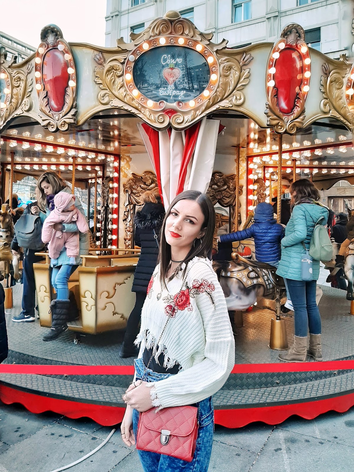 Carousel | OUTFIT POST