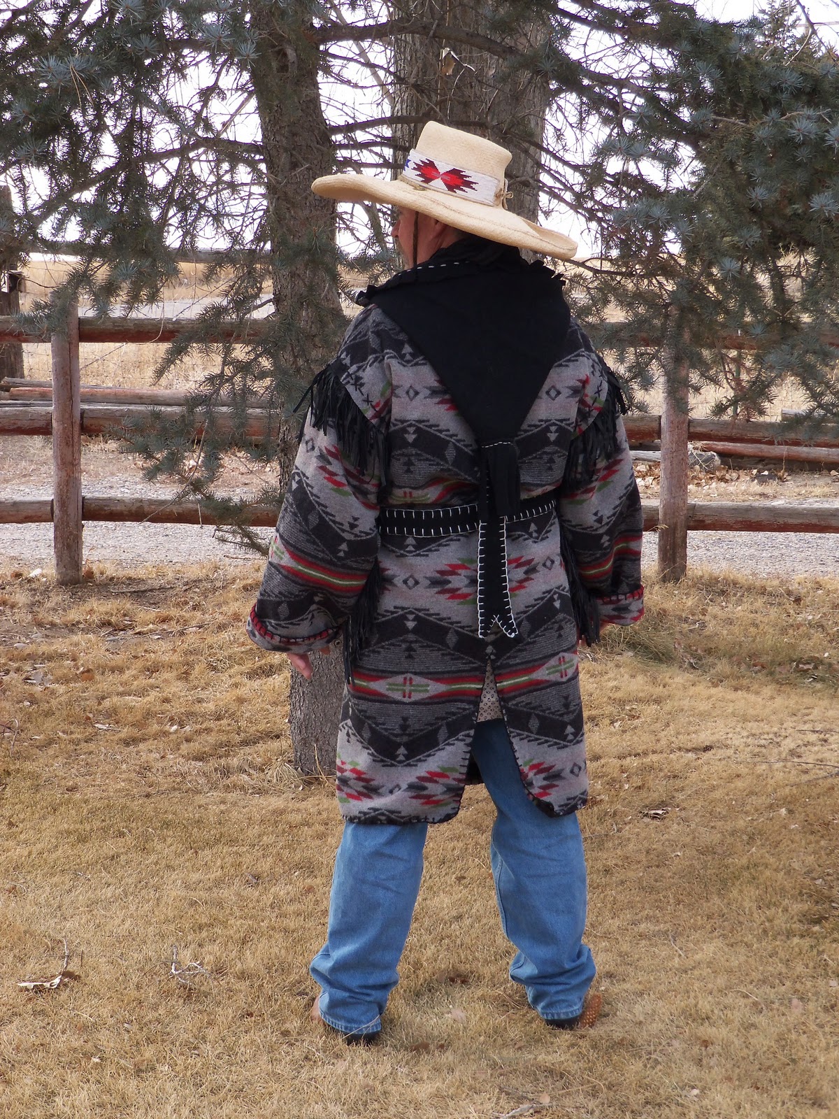 Coyote's Capotes: Capotes