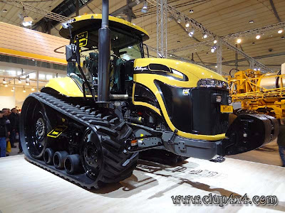 Tractors - Farm Machinery: Challenger MT 765C