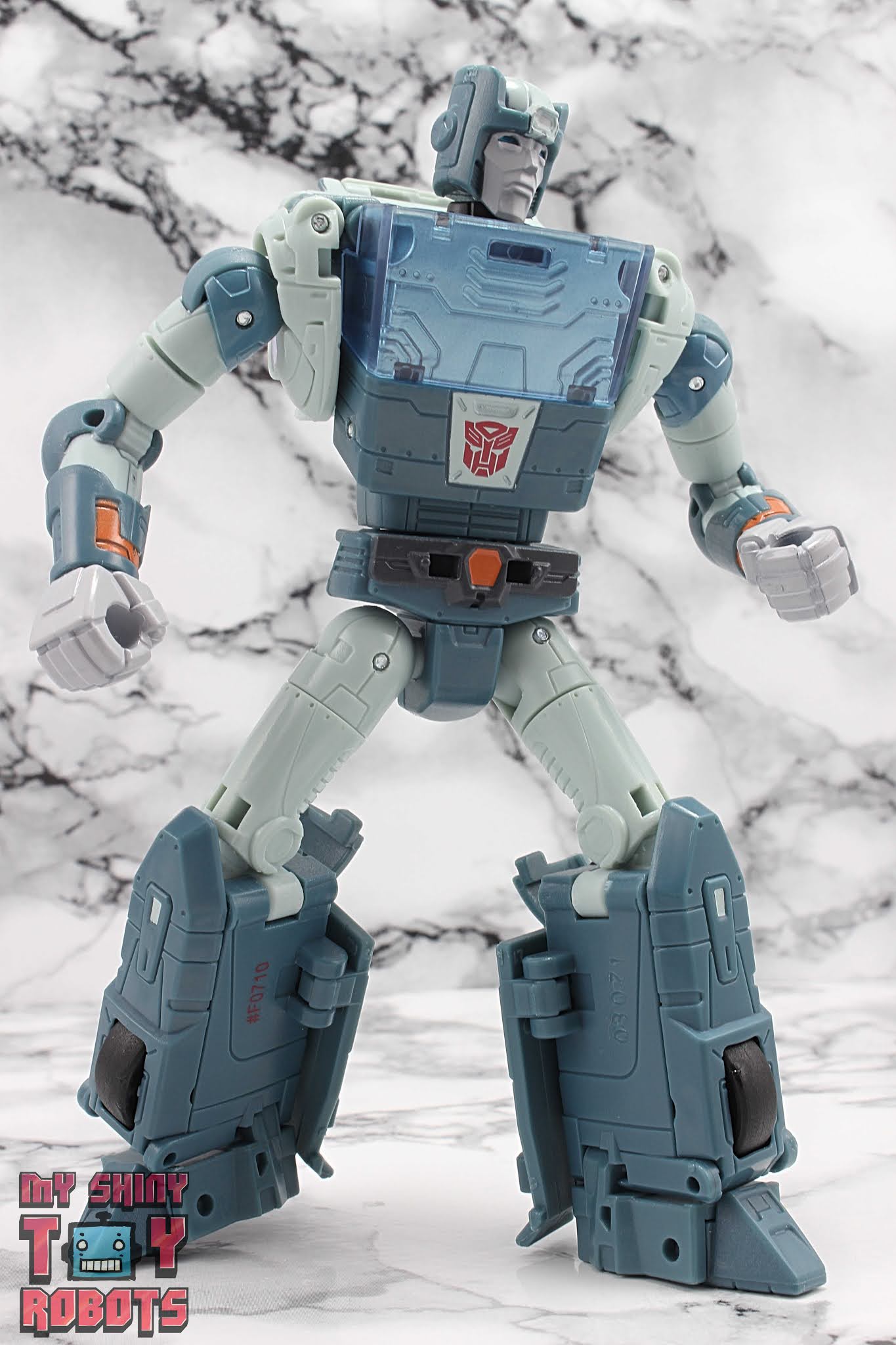 My Shiny Toy Robots: Toybox REVIEW: Transformers Studio Series 86 Kup