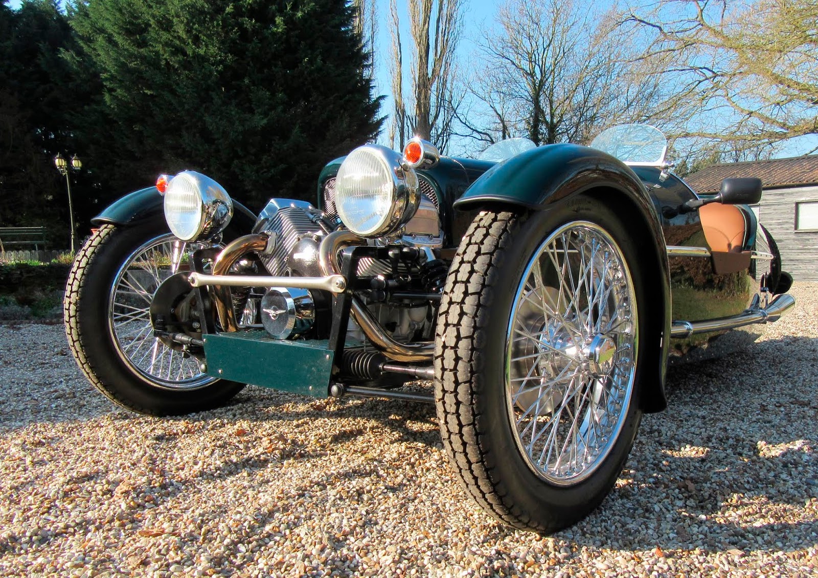 Aero Cycle Car's replica Morgan three wheeler kit build.