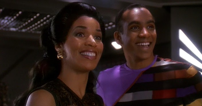 Doux Reviews: Star Trek Deep Space Nine: Shattered Mirror