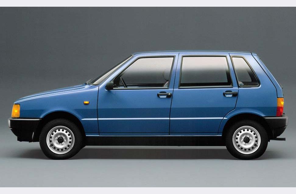 Dictionarul online pentru achiziționare de masini!: Fiat Uno