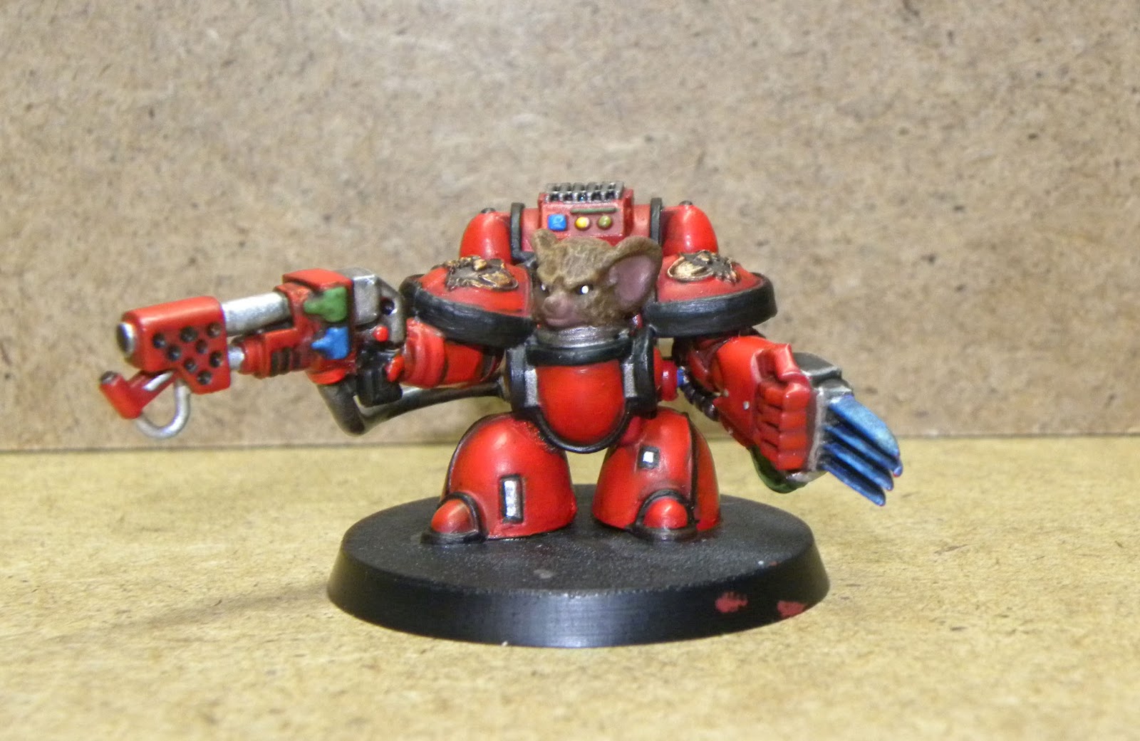 Gnome Wars: Blood Angels mouseling Dread........