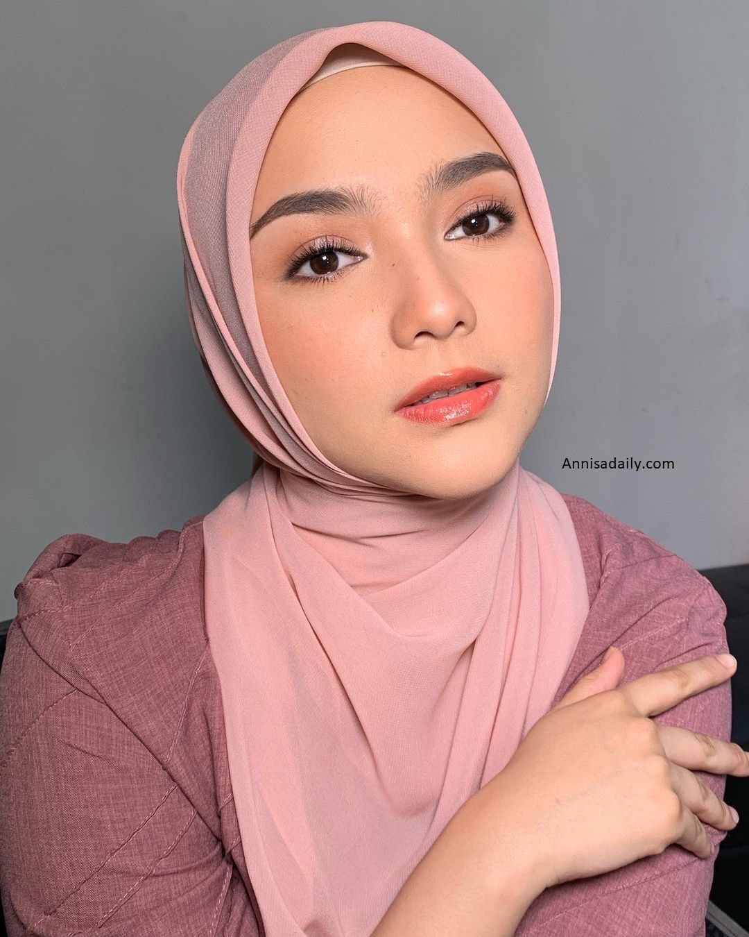 Inspirasi Make Up Muslimah Saat Kondangan untuk Pemula ~ Homlovely.com