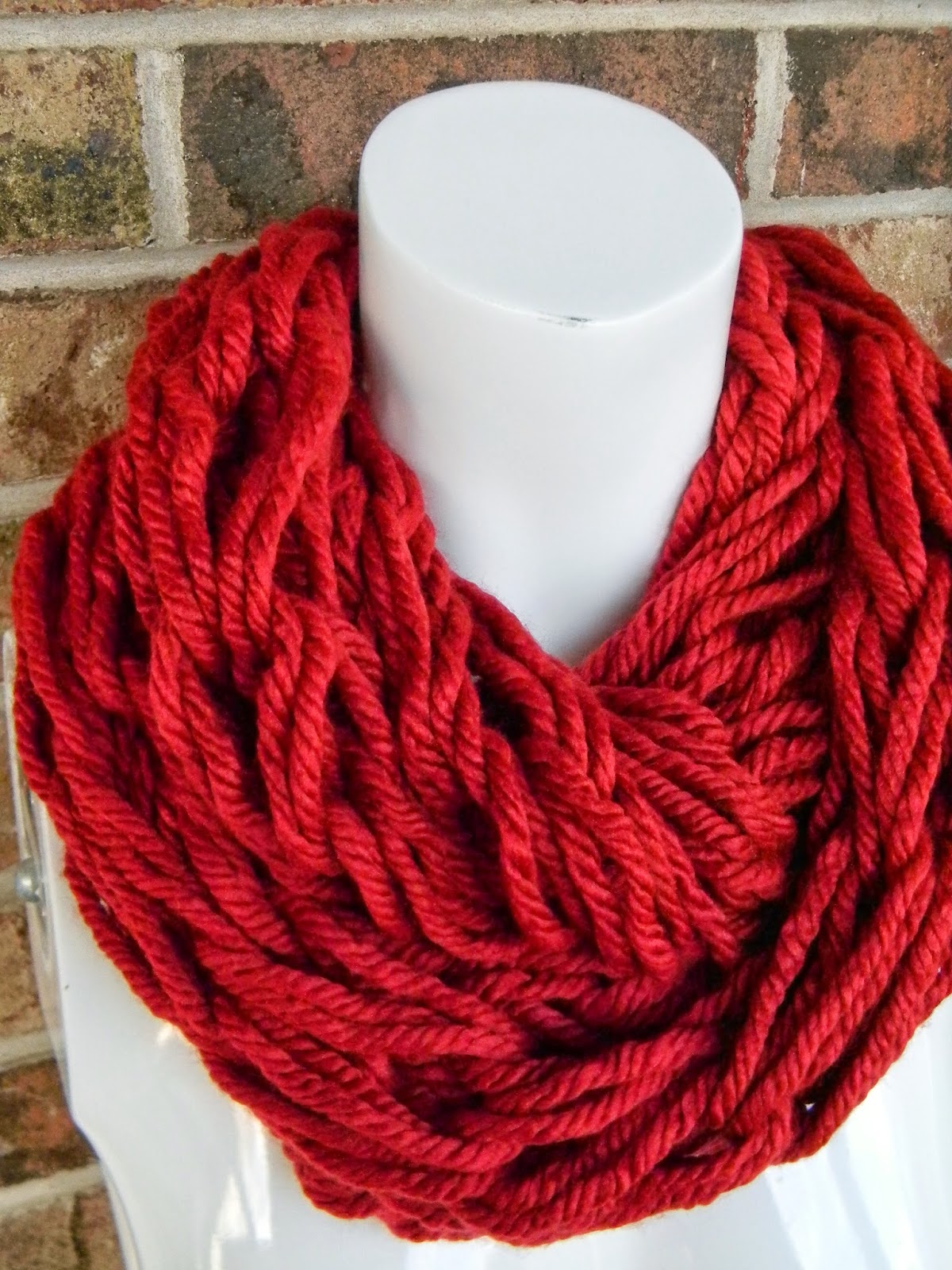 Artistic Endeavors 101: Arm Knitting Infinity Scarves