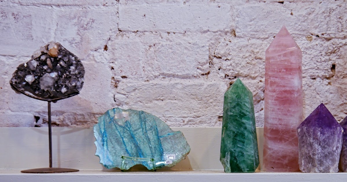 Mineralistic Home Ideas with Contemporary Interior Design - SHE ...