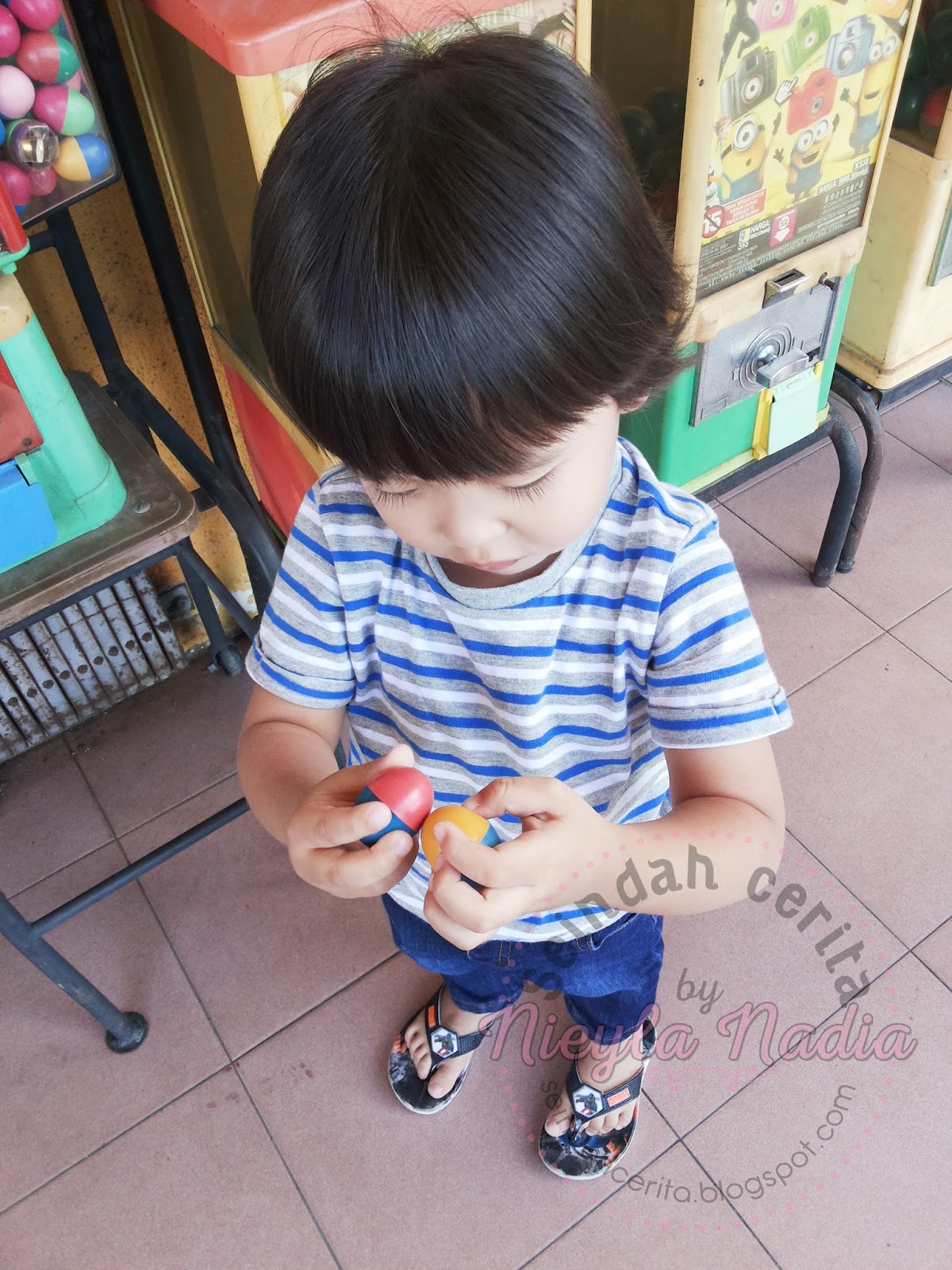 Adam Main Tikam -Tikam - Nieyl's Life Story