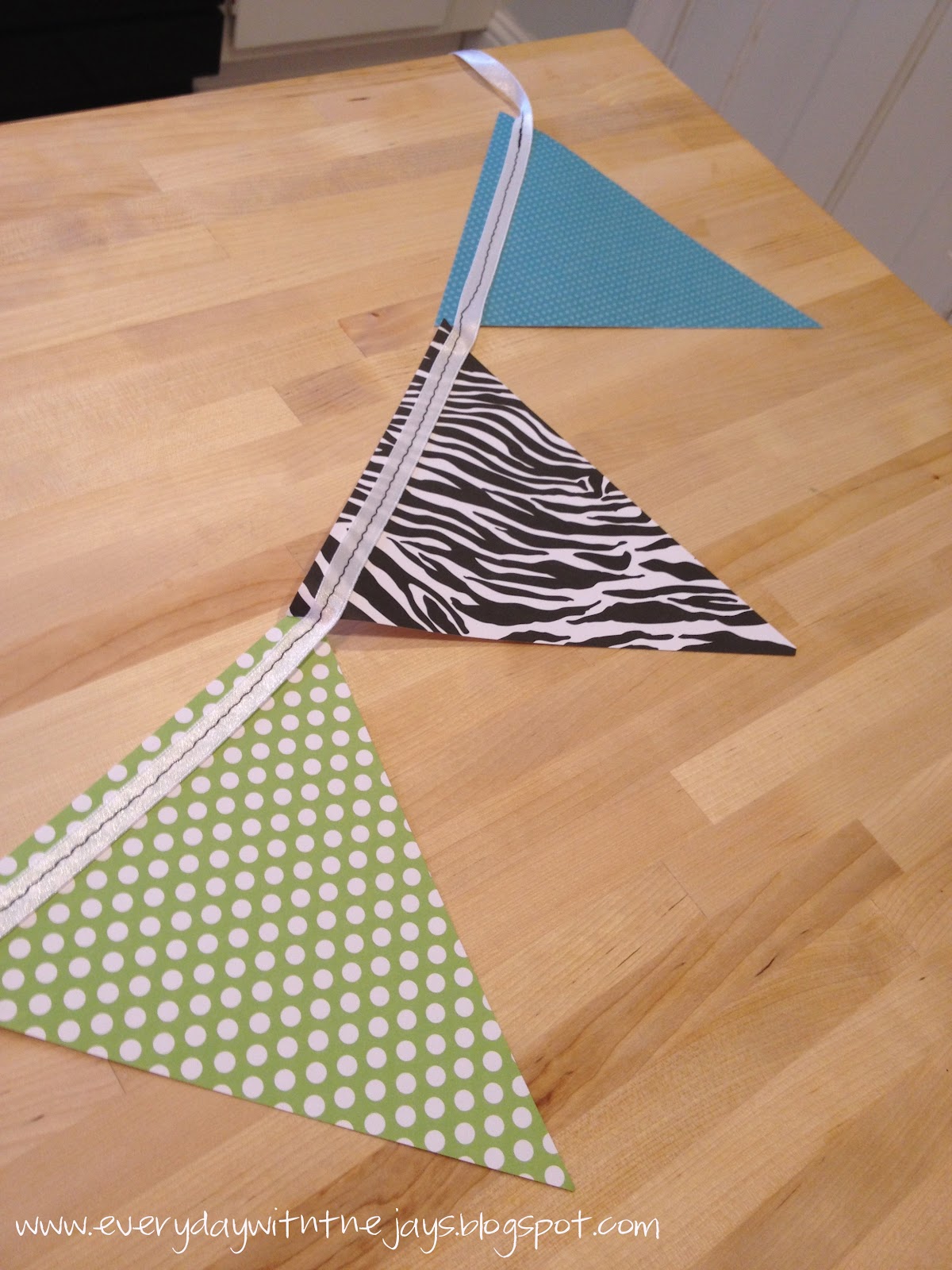 Everyday With The Jays Make Paper Pennant Banner Everyday With The Jays Make Paper Pennant Banner