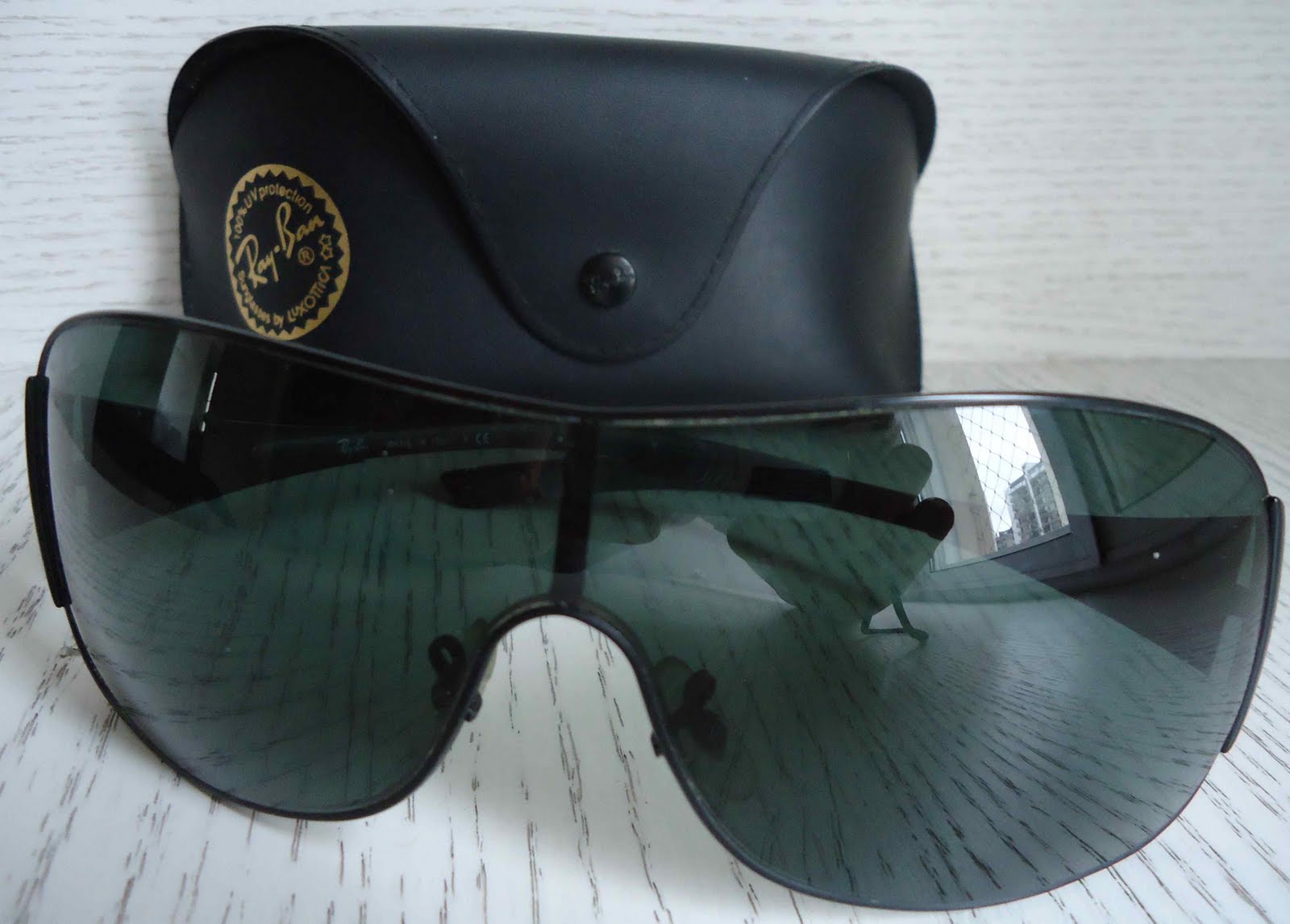 Boomerang Bazar: Óculos - RAY-BAN RB3321
