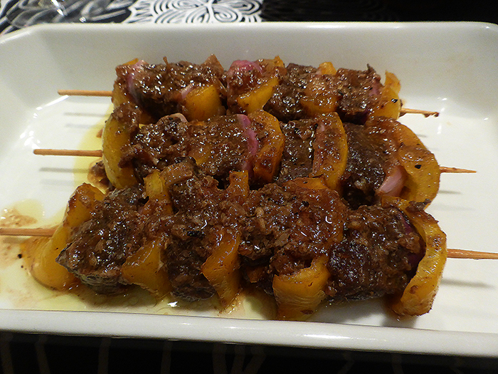 AAA ACCADEMIA AFFAMATI AFFANNATI: Sosatie con peperoni e chutney