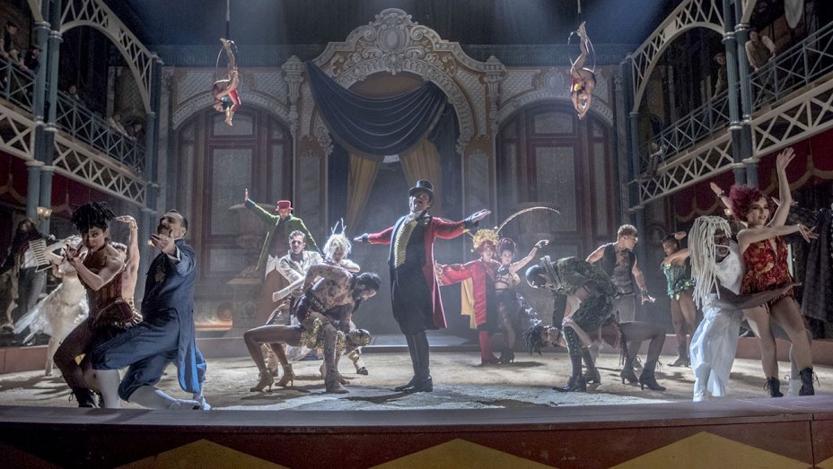 Showbiz David: The Greatest Showman: How to Review a Film I Can’t Review