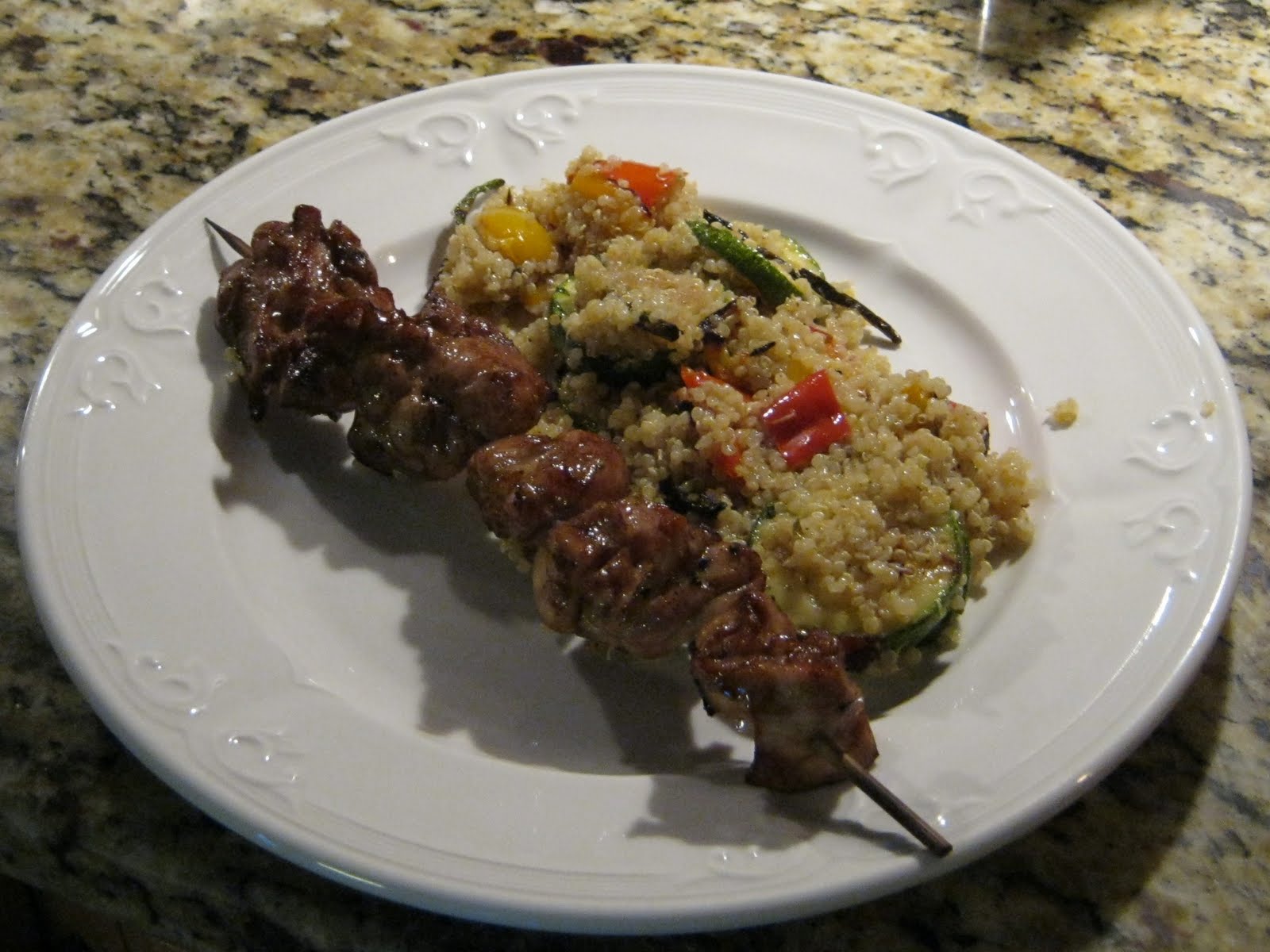 Perles et délices: Brochette de poulet marinée