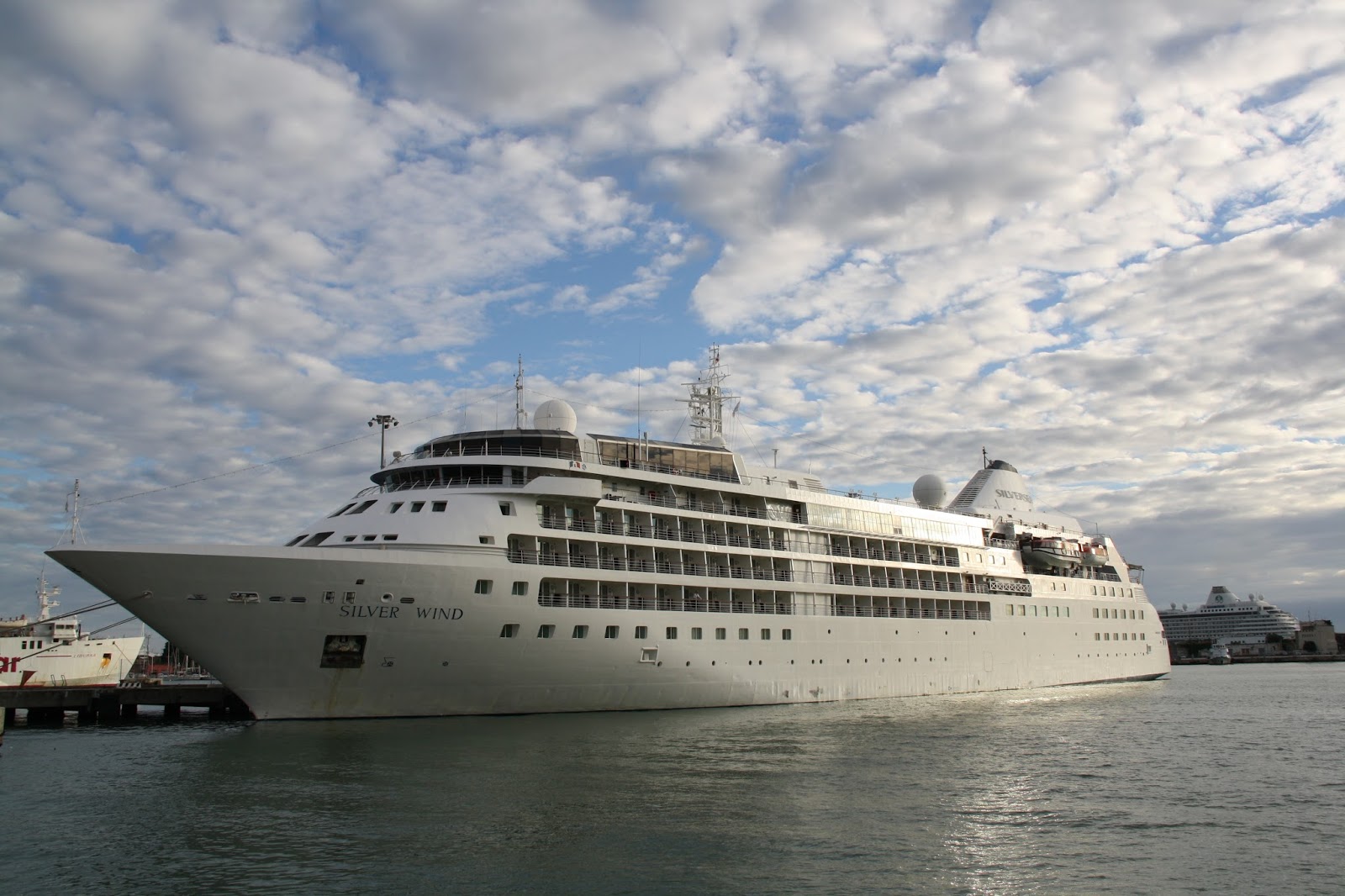 www.CruisingGrade.com: Last Minute Luxury: 10 Days Aboard Silversea ...