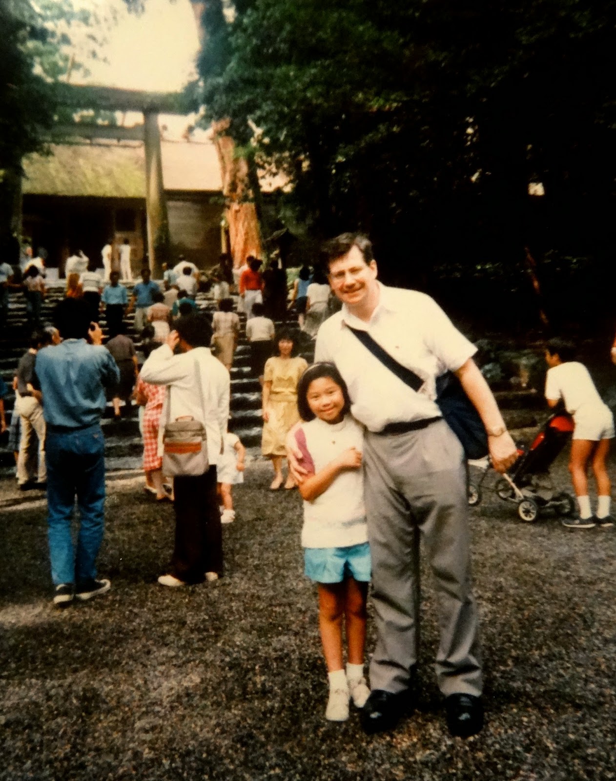 Time Travel: TECH | The Osborne (1981-1986)–The World's First Portable ...