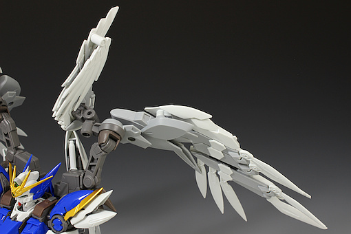 [ Review ] - Hi-Res 1/100 - Gundam Wing Zero Custom