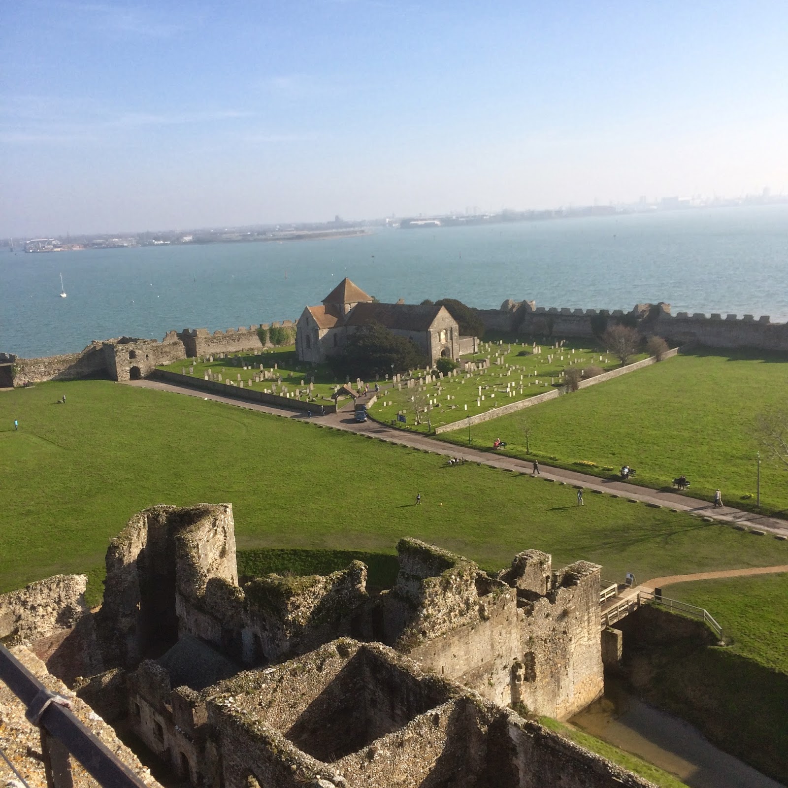 Arnie's adventures: Portchester Castle