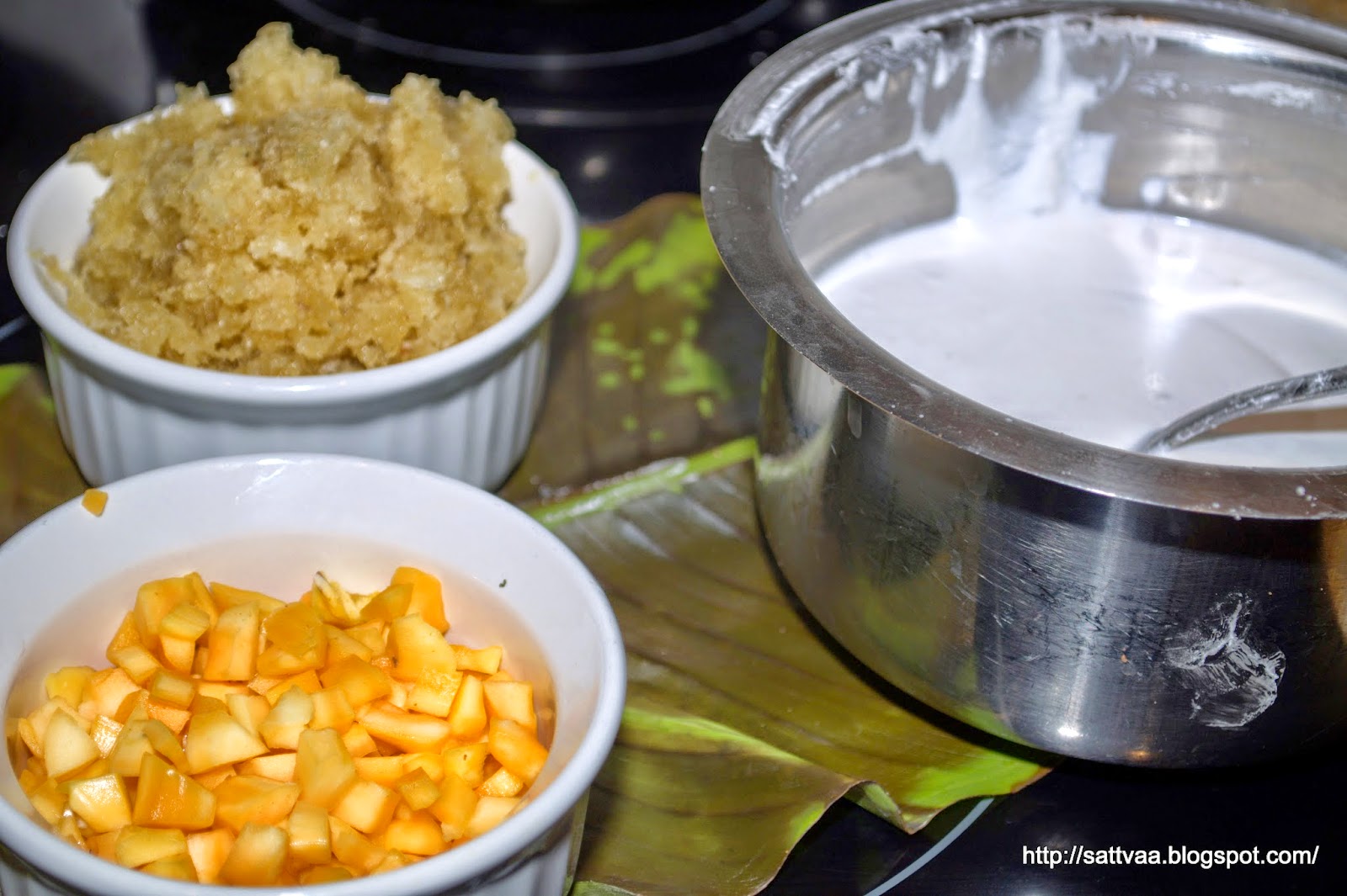 Sattvaa: Ele kadubu also called Kai Kadubu - a succulent sweet dish ...