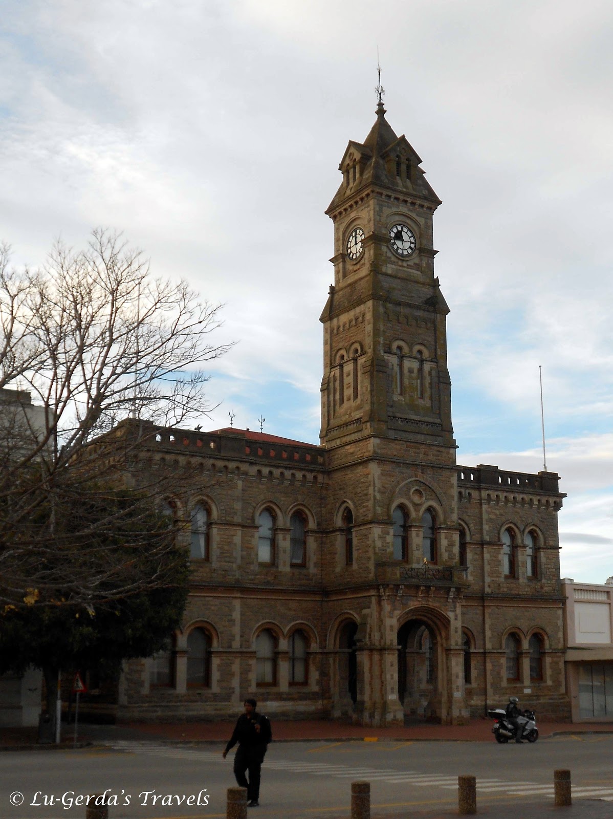 Grahamstown : Old buildings