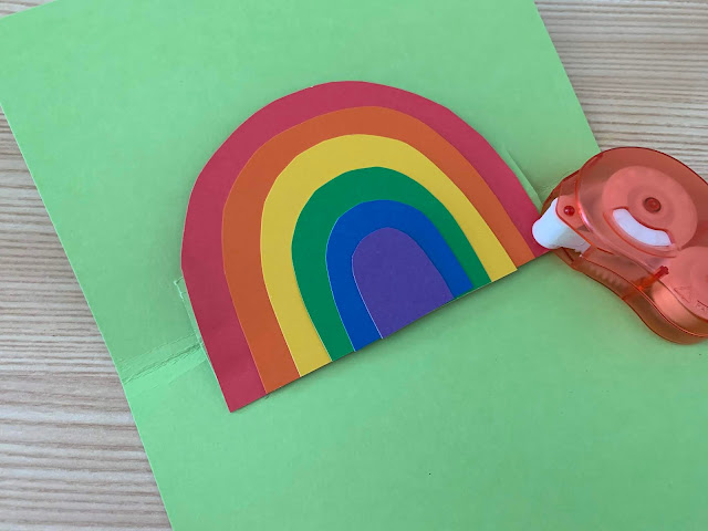 Craft E Magee: Rainbow Pop-Up Card for St. Patrick's Day