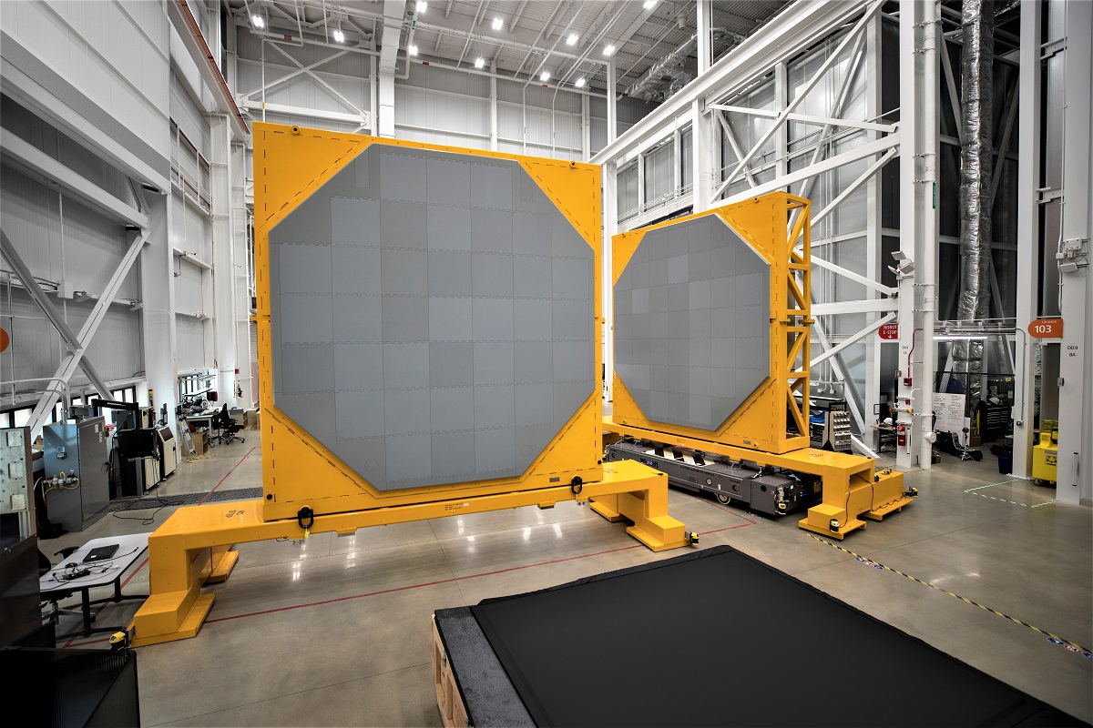 SI VIS PACEM, PARA BELLUM: Il radar di difesa aerea navale Raytheon AN / SPY-6V1 "SPY-6"