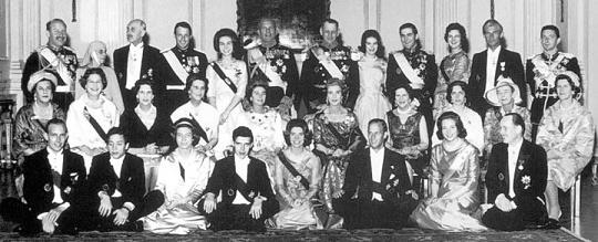 Η ΕΛΛΗΝΙΚΗ ΒΑΣΙΛΙΚΗ ΟΙΚΟΓΕΝΕΙΑ/THE GREEK ROYAL FAMILY: ΒΑΣΙΛΙΣΣΑ ΑΝΝΑ-ΜΑΡΙΑ