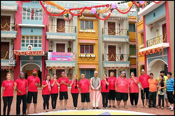 Mera Bharat Mahaan: Week 1 Story: Welcome to Gokuldham Society