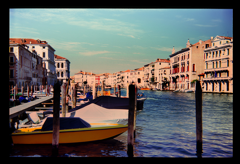 Women and Dreams: Agfa Clack