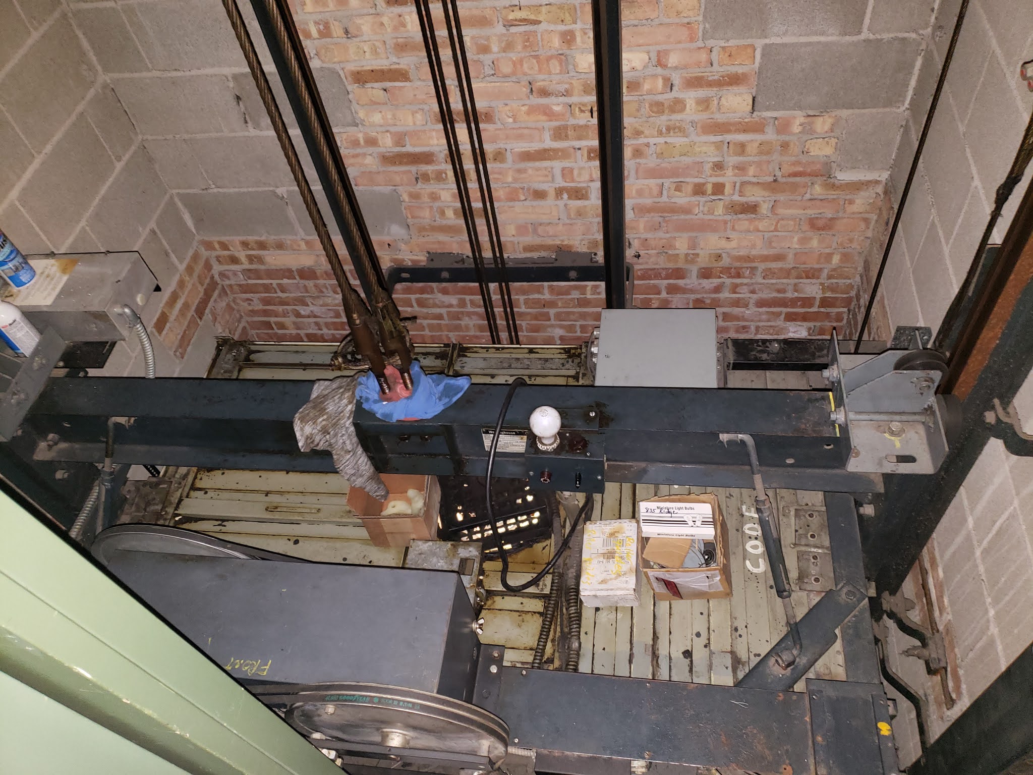 Chicago Elevator Maintenance - Colley Elevator: Traction Elevator modernization – Evanston, IL