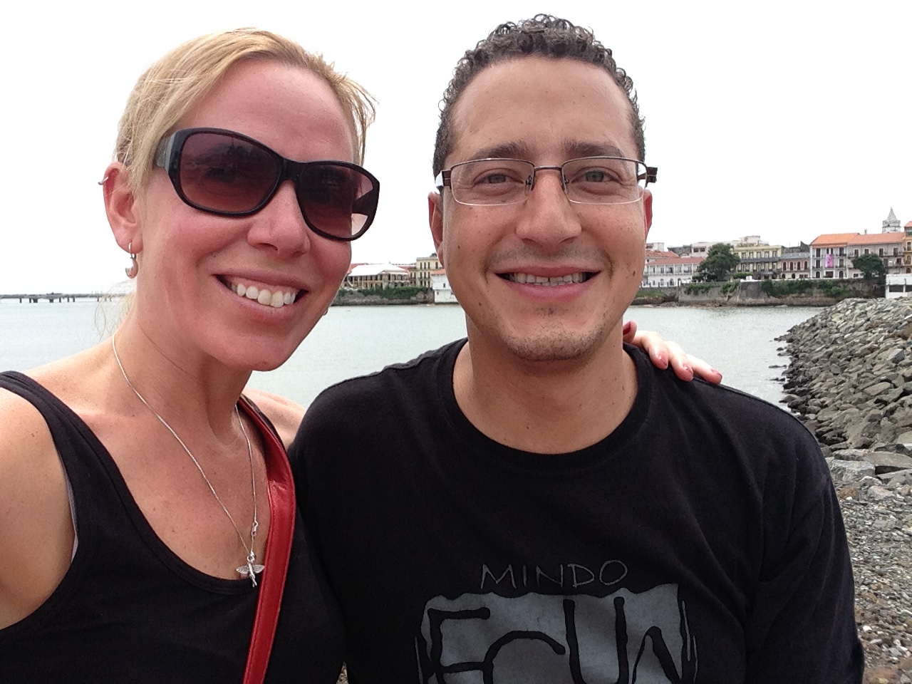 Amanda Luis's Instagram, Twitter & Facebook on IDCrawl