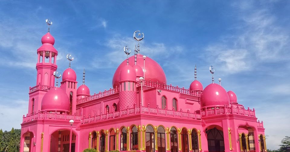MASJID DIMAUKOM aka PINK MOSQUE