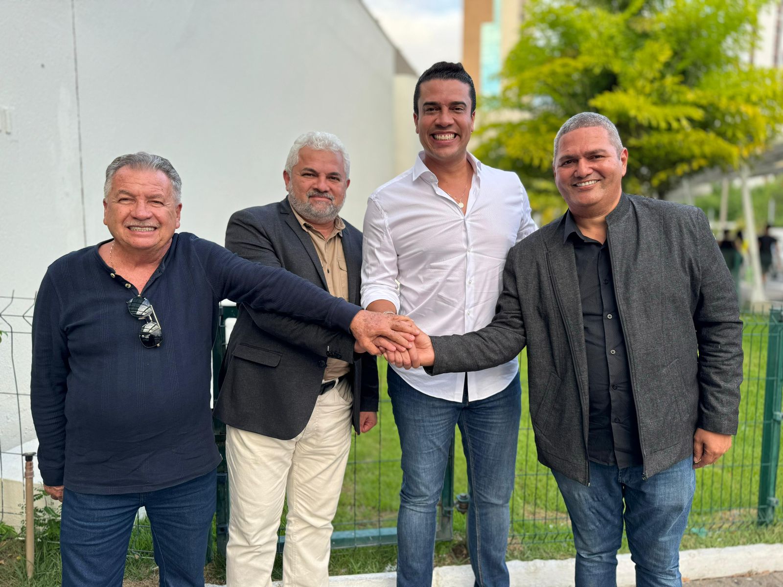 Partido Agir 36 anuncia apoio à reeleição de Rodrigo Pinheiro em Caruaru