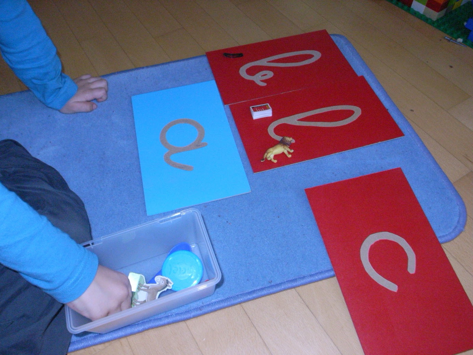 les-montessouris-cet-objet-commence-par