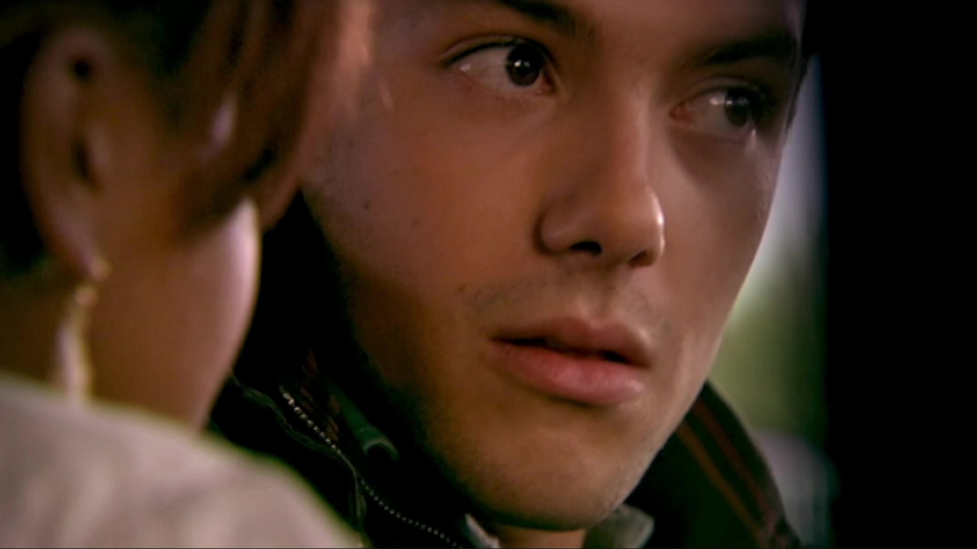 ausCAPS: Marc Hendrey nude in Footballers' Wives 2-01 "Episode #2.1"