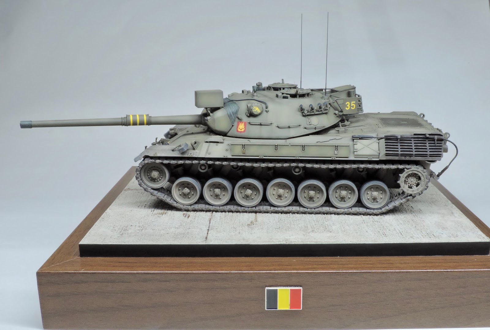 Pete's Model World : Belgian Leopard 1 Finished