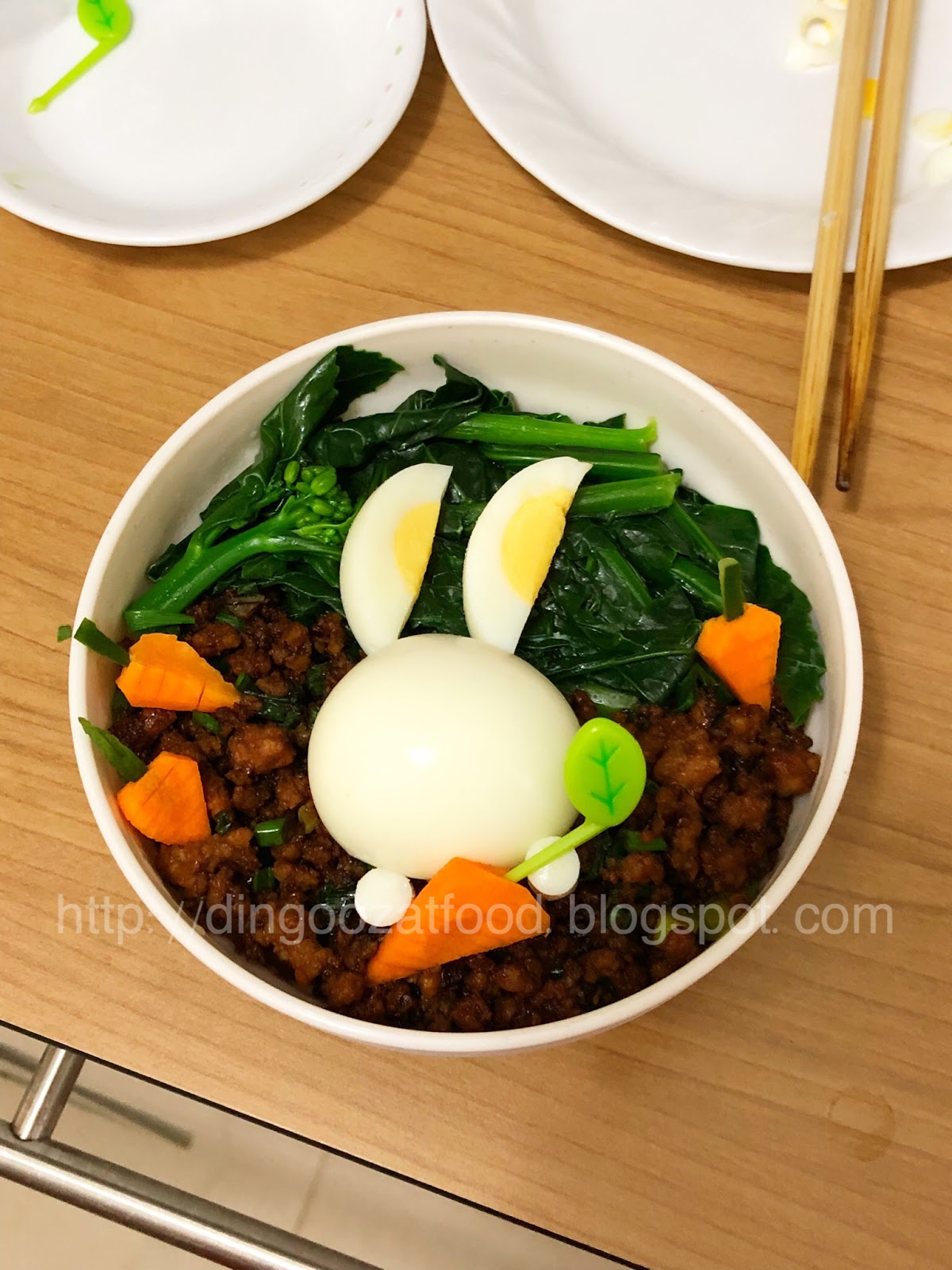 Miki's Food Archives : Rabbit Rice Bowl 小兔蔬菜肉碎盖饭