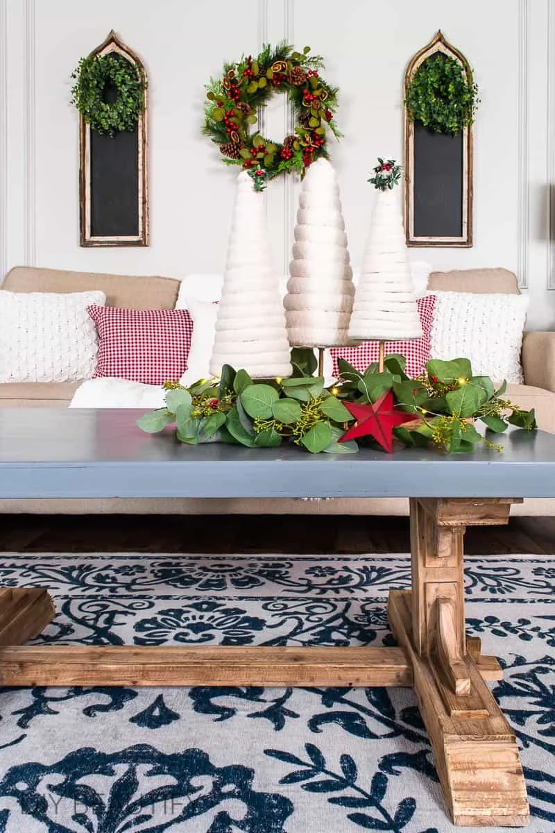 How to Make Cozy Christmas Trees - DIY Beautify - Creating Beauty at Home