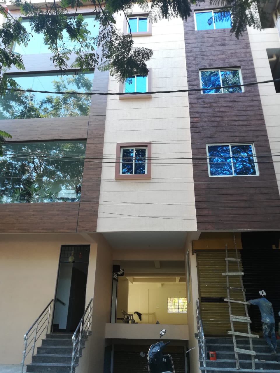 SRI NIVASAM ELITE HOMES - NEW EXECUTIVE PG FOR LADIES