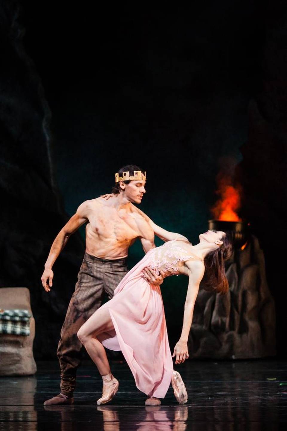 The Stir Crazy Moms' Guide to Durham: Carolina Ballet presents Macbeth